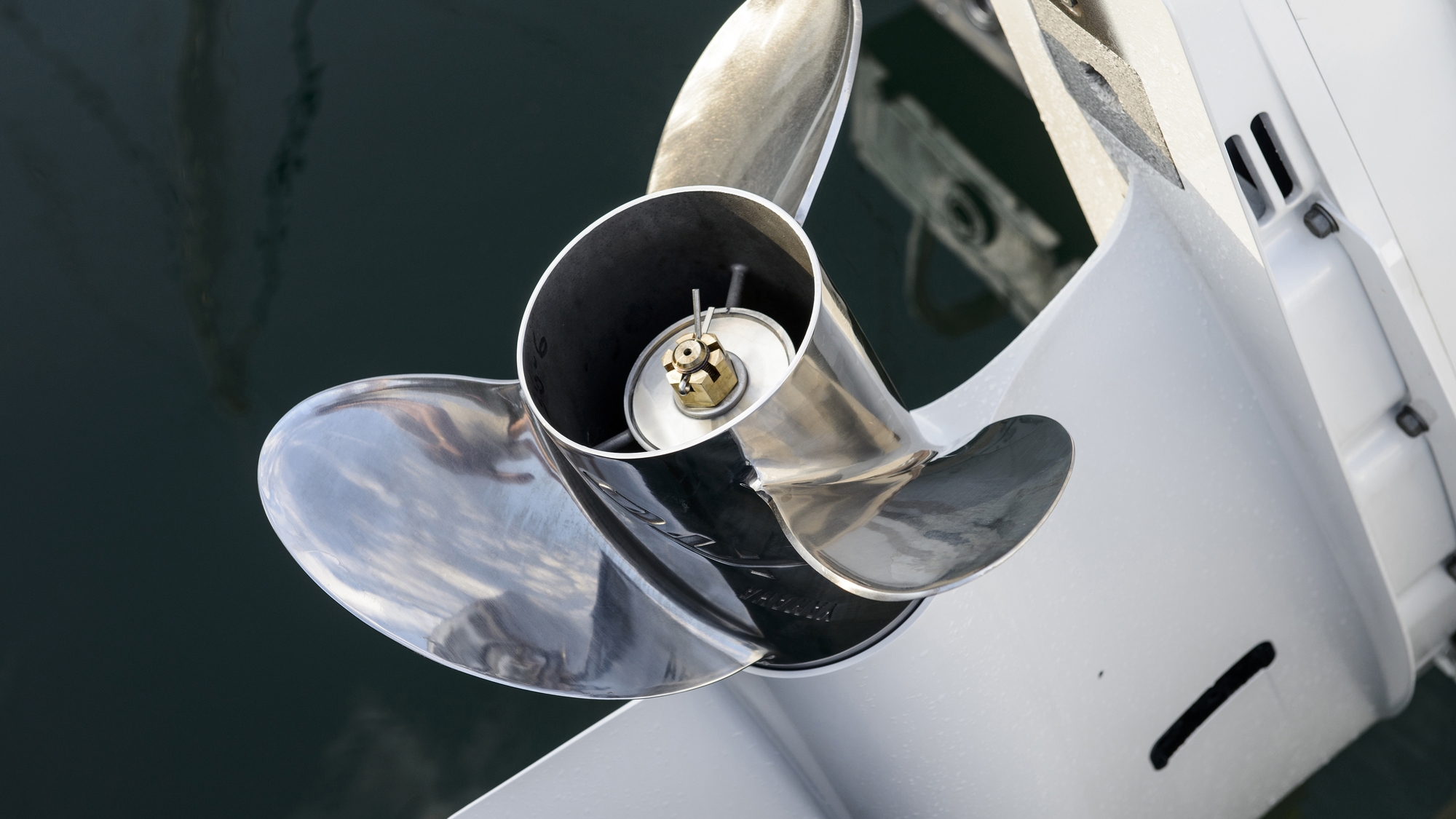 YAMAHA : F425 XTO OFFSHORE